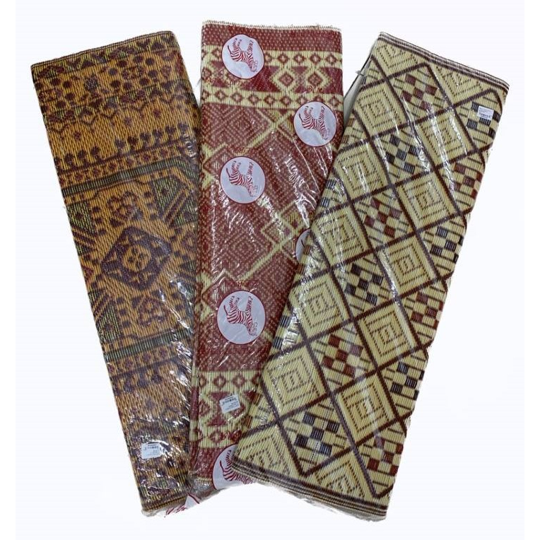 Classic Thick Plastic Folding Mat Traditional Plastic Mat Straw Mat ...