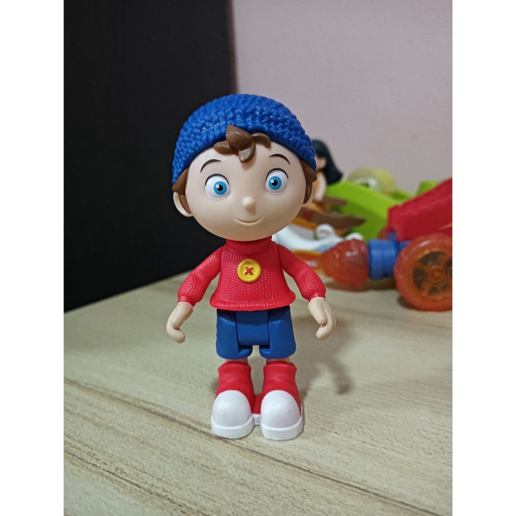 Noddy Toyland Detective - Noddy Toy 3.5 inch Figure | Shopee Singapore