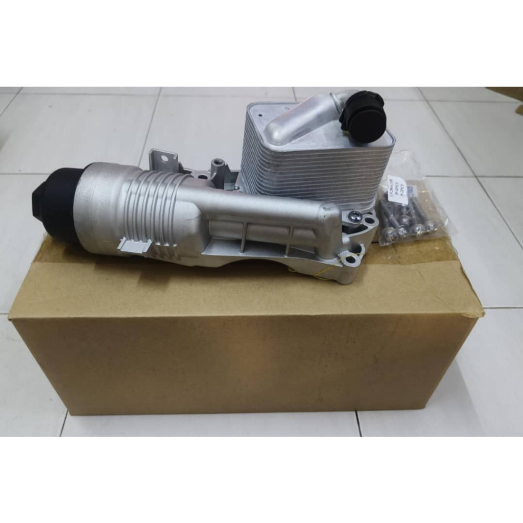 11428649177 OIL COOLER ENGINE B38 B48 ENGINE BMW X1 F48 X2 F39 F45 F46 ...