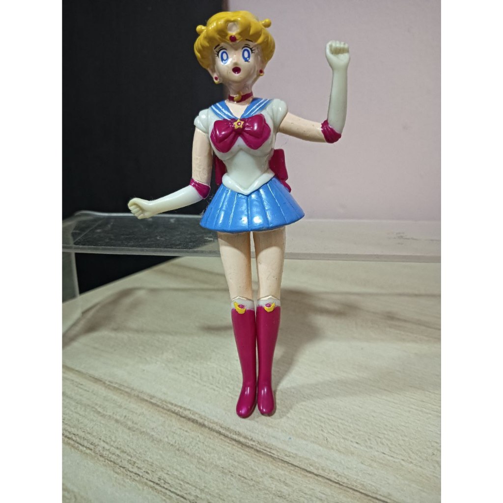 Bandai 1993 Sailor Moon - Usagi Tsukino (Missing Pony Tail Hair left ...