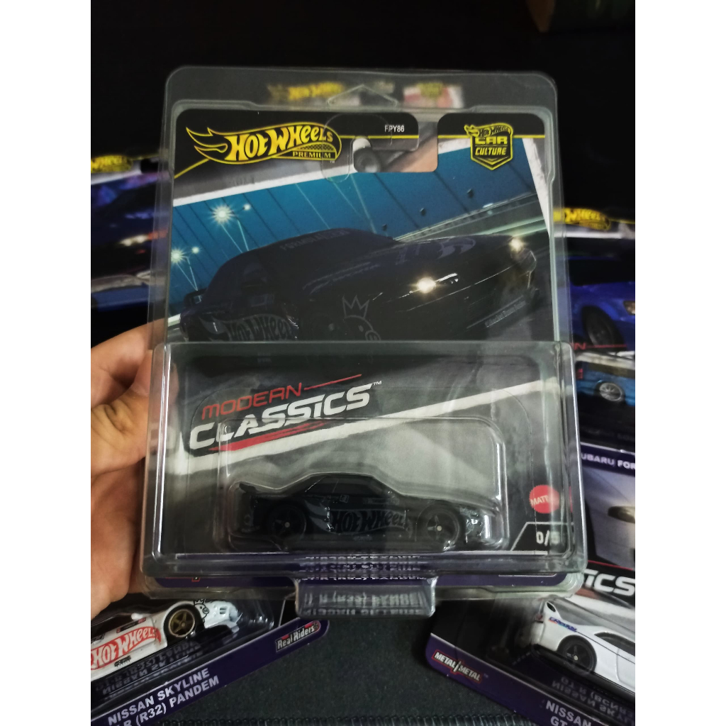 Hot Wheels 2024 Premium Car Culture Series Modern Classic Nissan Skyline GT-R (R32) Pandem ...