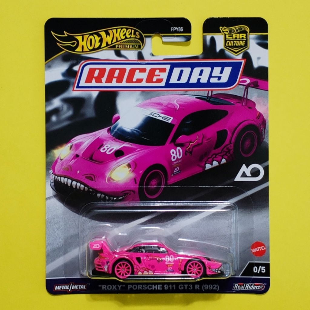 Hot Wheels Race Day SUPER CHASE CAR ROXY Porsche 911 GT3 | Shopee Singapore