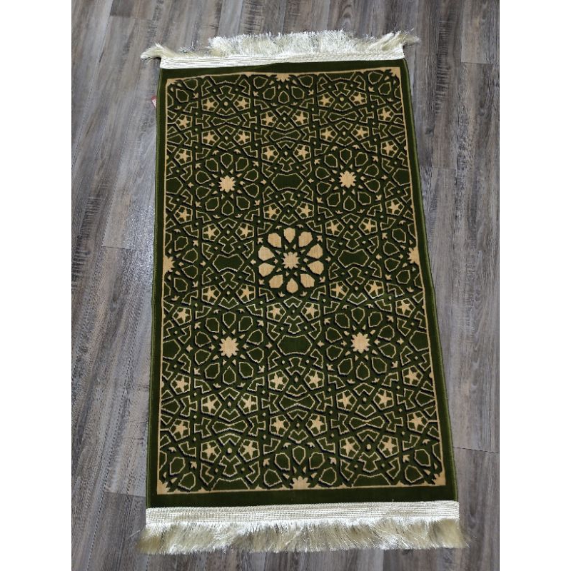 Sejadah Raudah Madinah _ MADA CARPET SAUDI _ TEBAL 4MM saiz standard ...