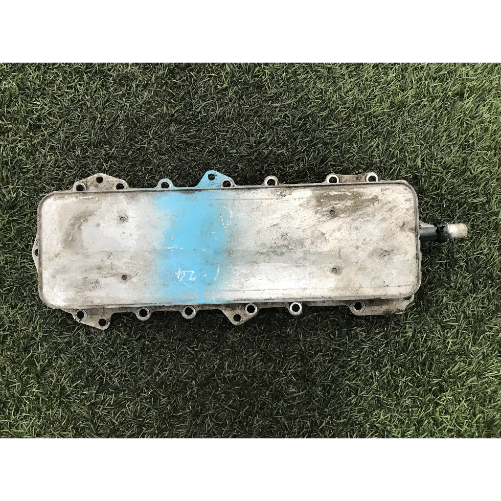 Jaguar XJ X351 2010-2019 Engine Oil Cooler (USED) | Shopee Singapore