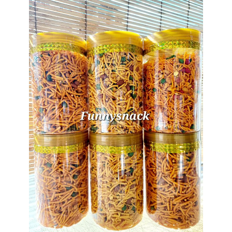 SR Snack Ipoh Muruku Kacang Puteh FREE BOTOL | Shopee Singapore