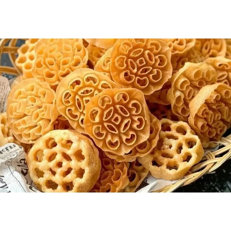 Kuih raya/kuih ros/rocking flower/ baking dish/ delicious/cookies ...
