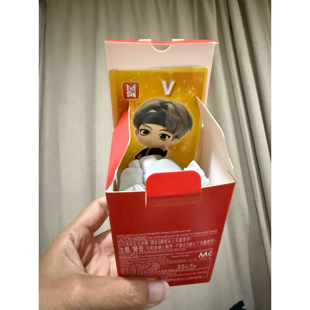 mcd mcdonalds happy meal BTS tinytan V TinyTan X Happy Meal 1 box new ...