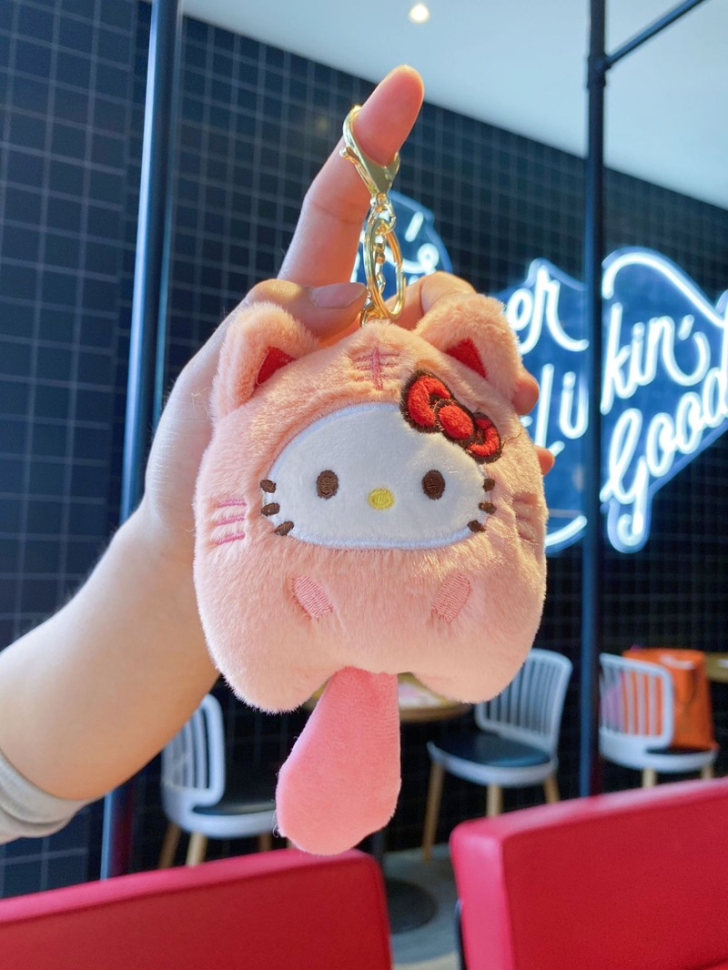 Sanrio Cute Cartoon Plushie Tail Keychain Melody Kuromi Cinnamon ...