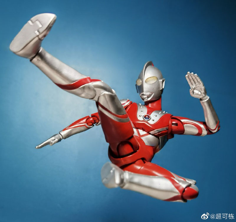 Spectrum Acg Ultraman Action Figures - SACG1001B 18cm Ultraman Zoffy ...