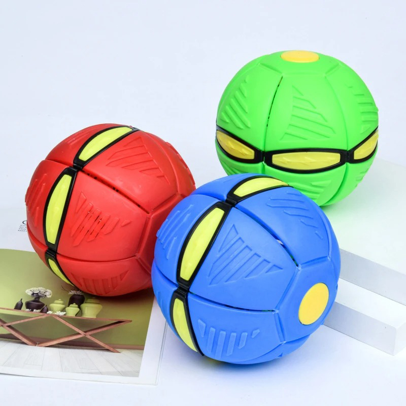 INSTANT TRANSFORM 》LED Magic UFO Flying Saucer Ball Transforming Disc ...