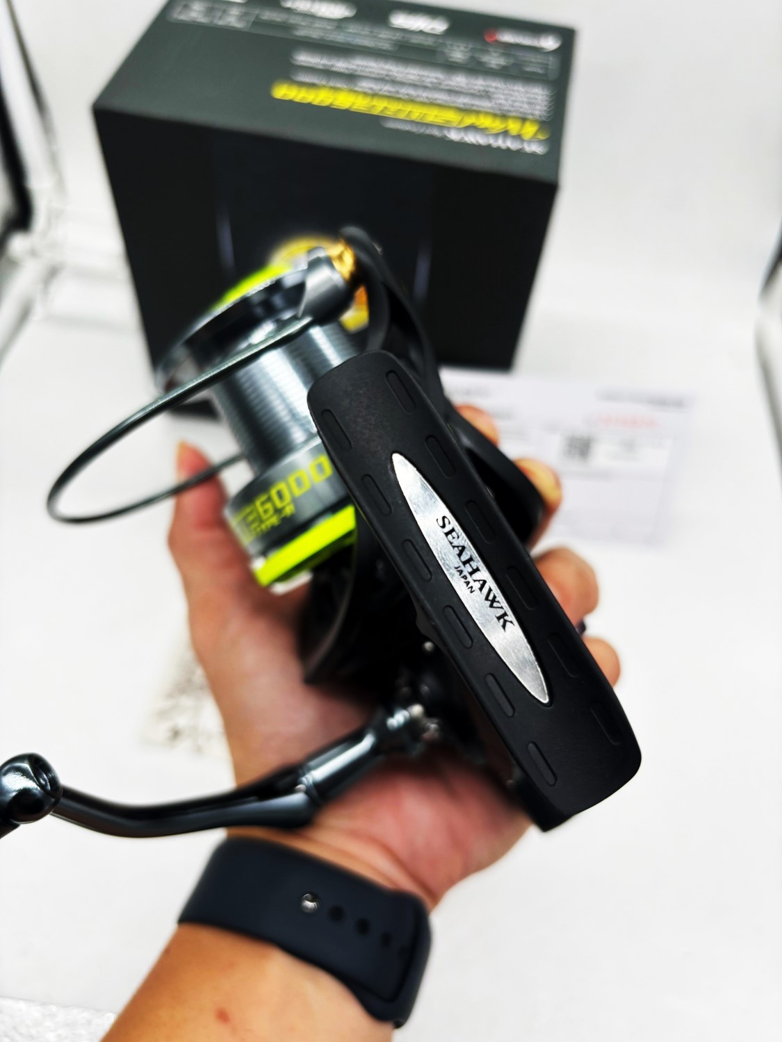 SEAHAWK WINDSURF TYPE-R 6000 Surf Spinning Reel Wind Surf Cast Beach ...