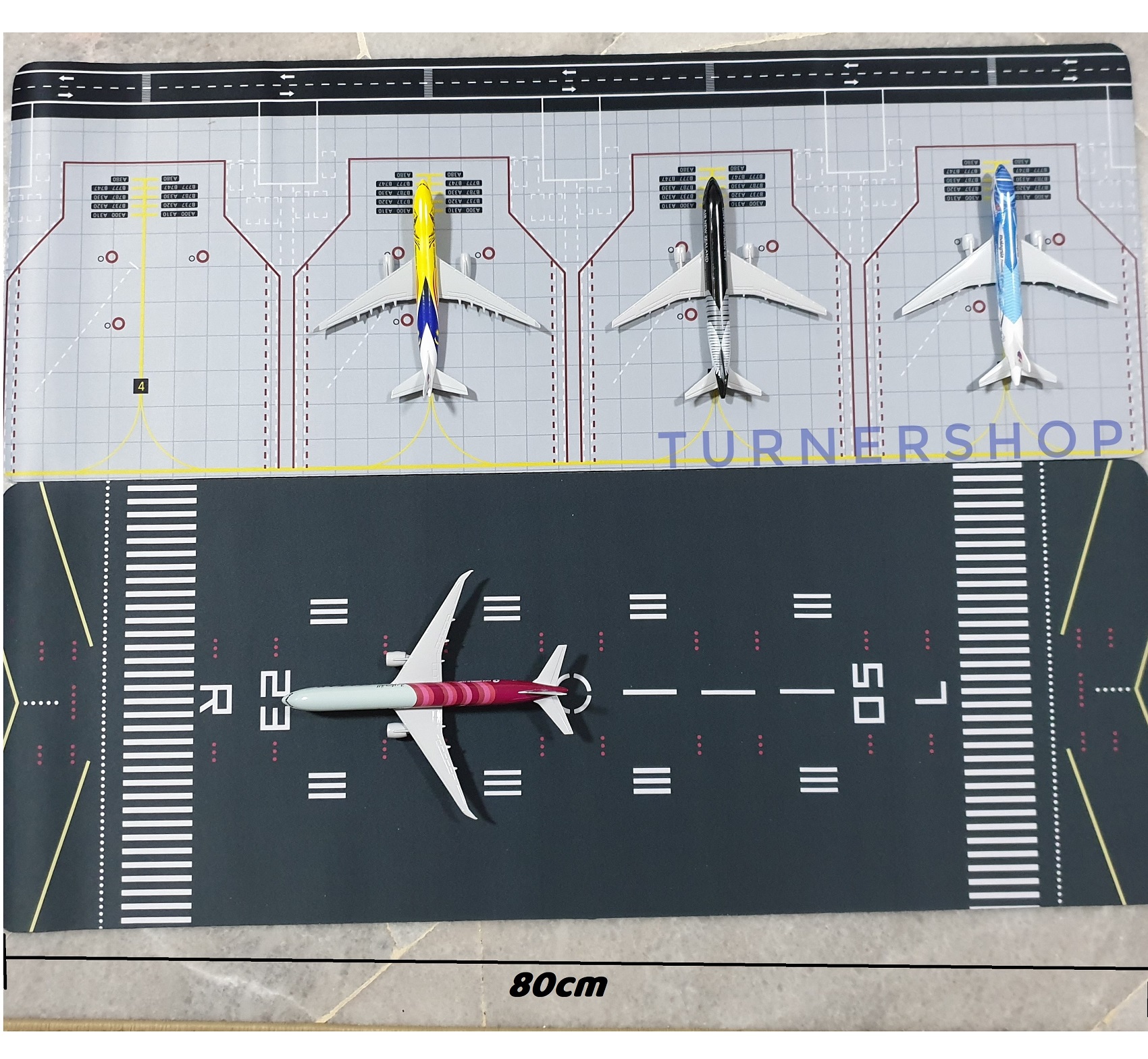 1:400 Airport Aircraft Model GSE Airport Runway + Parking Apron Rubber ...