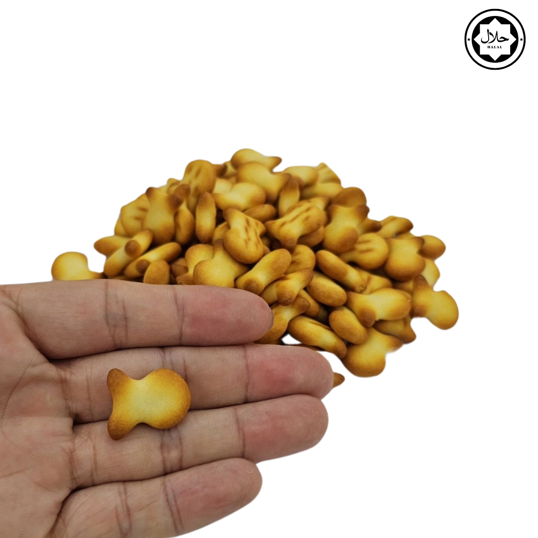 Halal Small Fish Hup Seng Weigh Biscuits (2.8kg) Flying Fish Biscuit ...