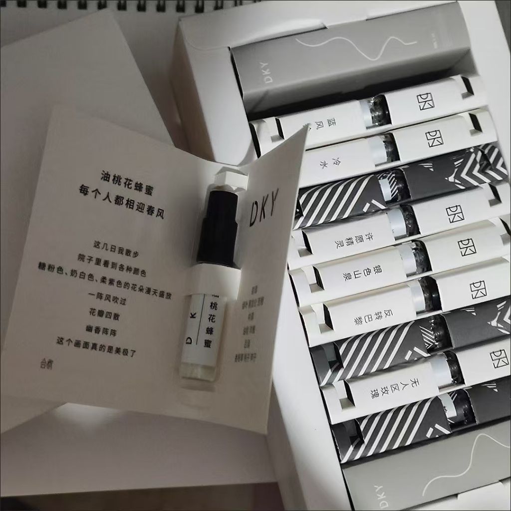 Men Women Gift Box Perfume/10 Bottles/10 Fragrances Anytime Anywhere ...