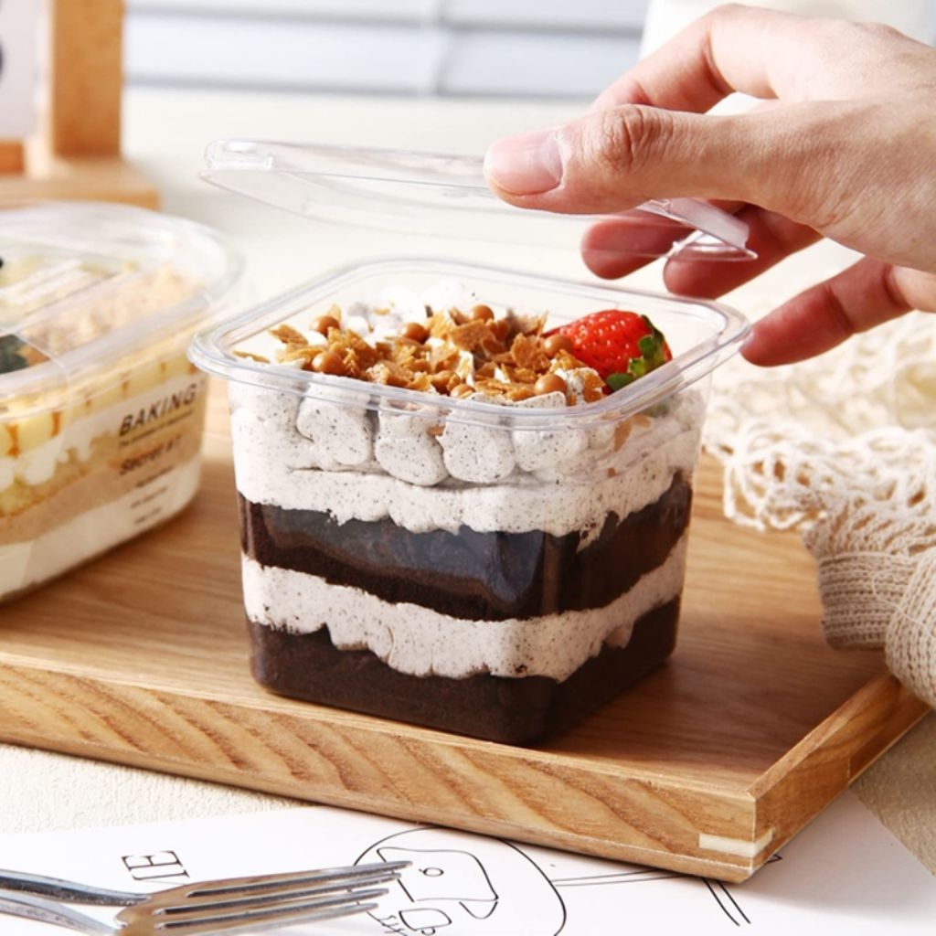 50PCS / Disposable Plastic Mousse Pudding Cake Container /Bekas Kek ...