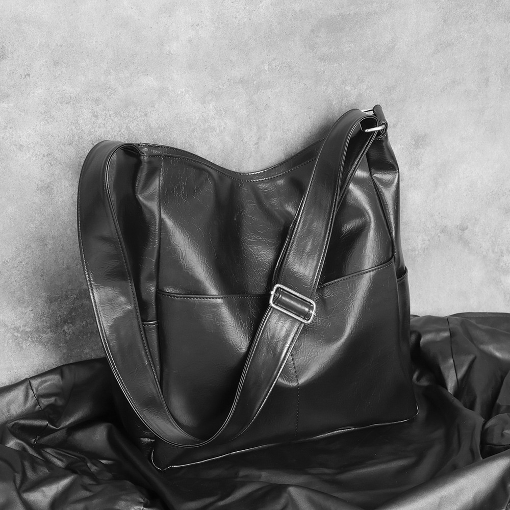 Japanese Fashion Men's Messenger Bag/Large Capacity Casual Business ...