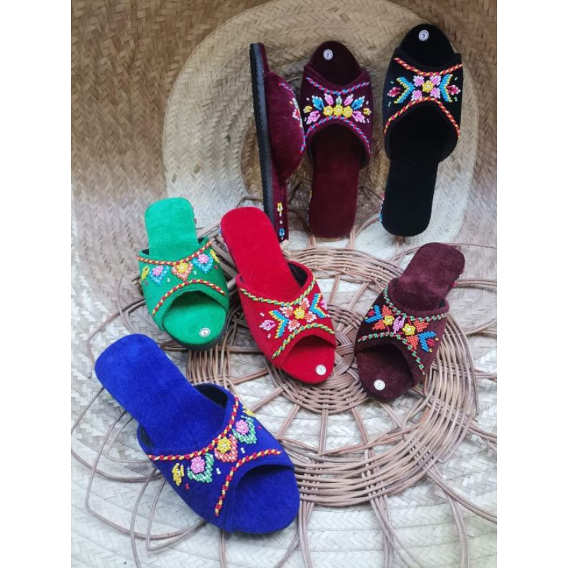 (MAKAPAL) Beaded Alpombra PLAIN STRAP Indoor Slippers | Shopee Singapore