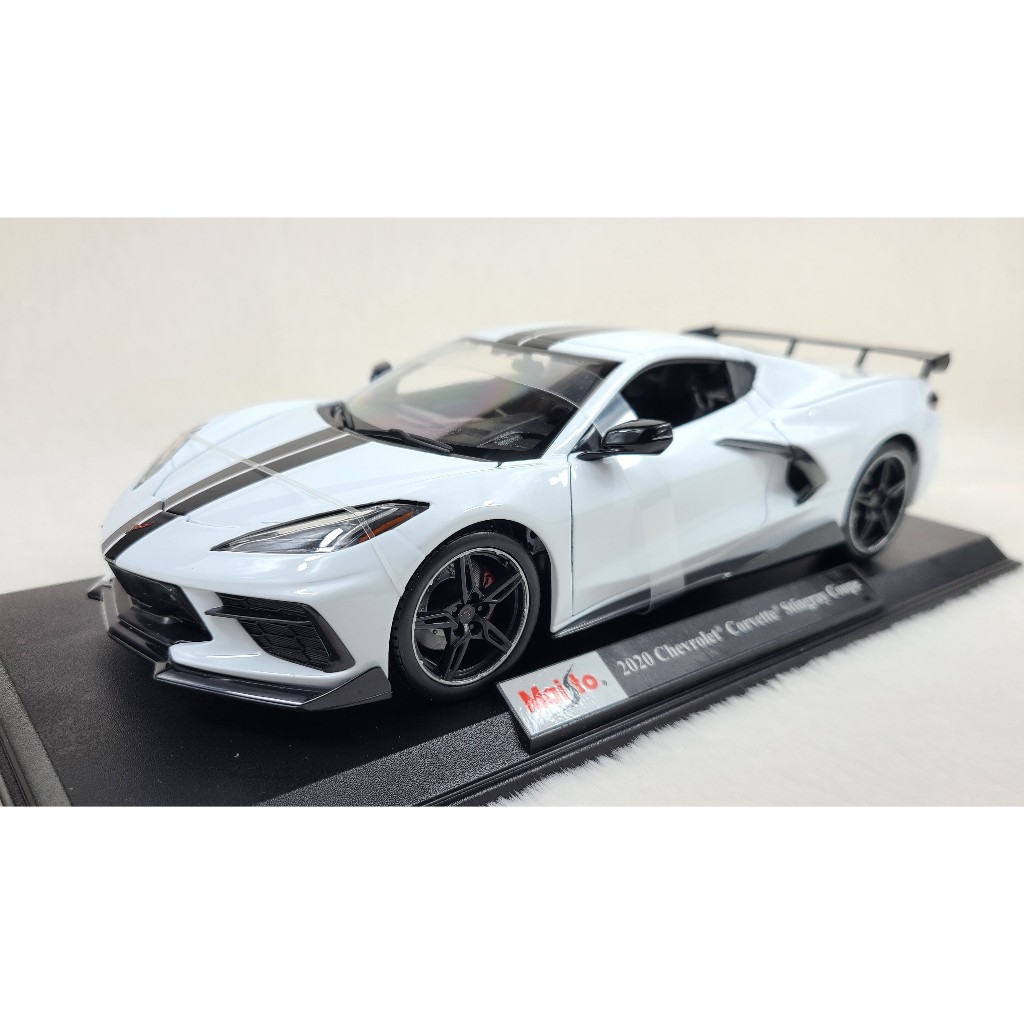 Maisto Die Cast Special Edition 1/18 2020 Chevrolet Corvette Stingray ...