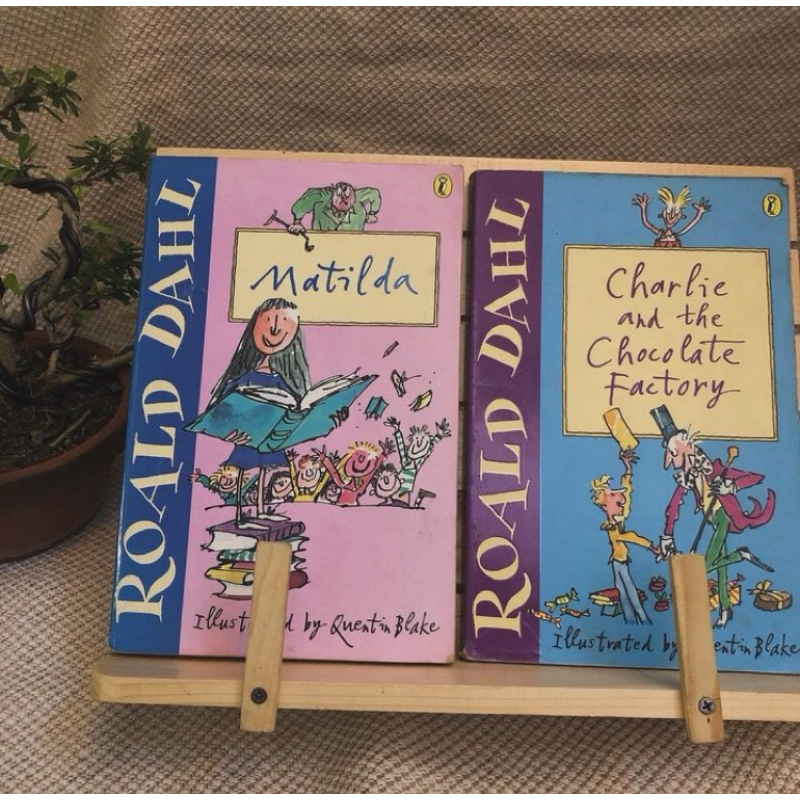 Roald Dahl Book bundle Matilda and Charlie and the Chocolate factory ...