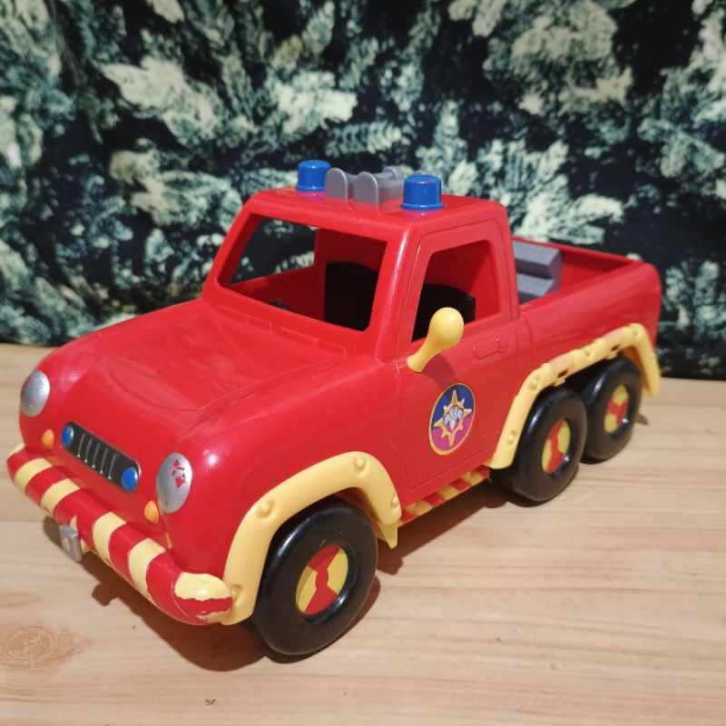 Fireman Sam Fire Truck with Sounds | Shopee Singapore