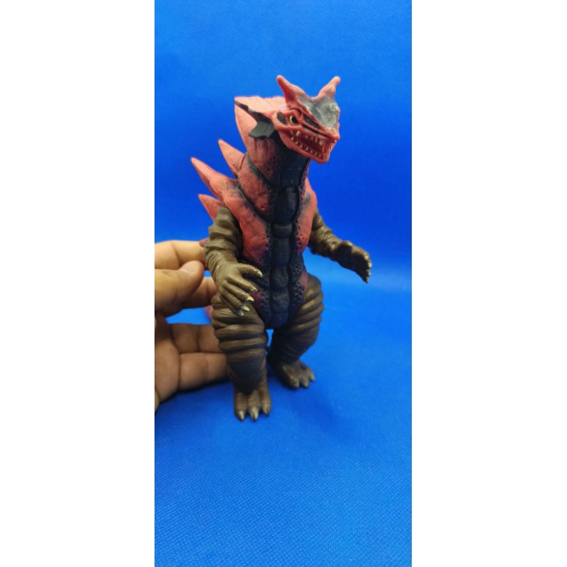 Bandai Ultra Monster Ultraman Kaiju MONS-AHGAR 2000 Sofvi Figure Tsuburaya from japan | Shopee ...