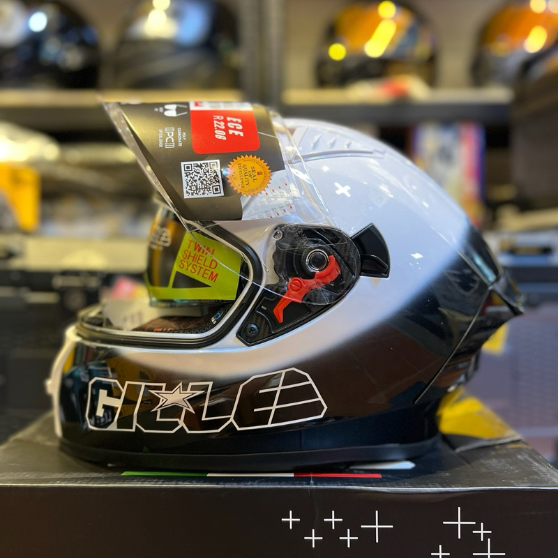 Gille GTS V1 Two Tone Full Face Helmet with Dual Visor | Shopee Singapore