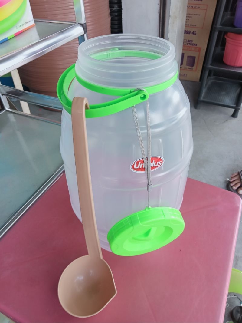 UNIPLUS PALAMIGAN/JUICE CONTAINER WITH FREE LANDLE SANDOK | Shopee ...
