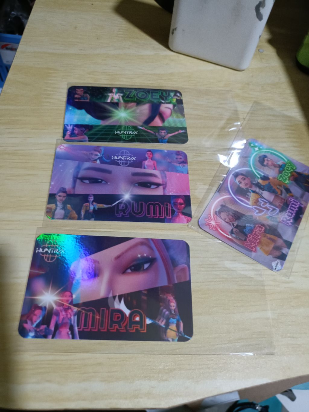 HUNTRIX PHOTOCARD (20pcs) KPOP DEMON HUNTER X SAJA BOYS | Shopee Singapore