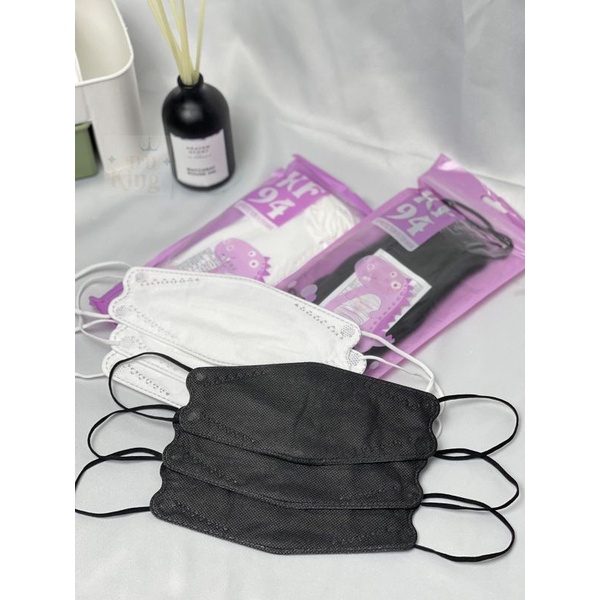 PUTIH KF HITAM Kf94 Children's Mask Black And White Color Contents ...
