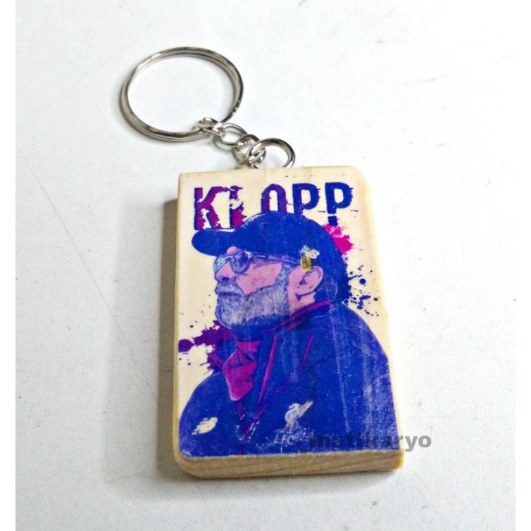 KAYU GANTUNGAN Wooden KEYCHAIN | Football TRAINING | Liverpool KLOPP ...
