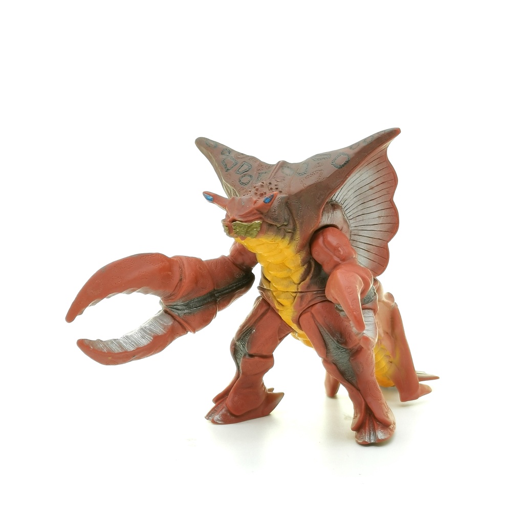 Pre Owned 6 inch Bandai UMS Reicubas Ultraman Dyna Kaiju Alien Ultra ...