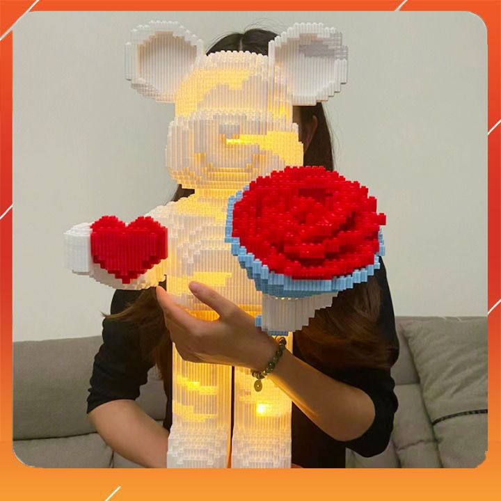Lego bearbrick 36cm White Bear Hugging Flowers + Heart, Intellectual ...