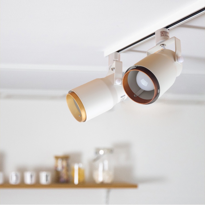 Japan LED Guide Track Light E27 Lamp Holder Exported To Solid Wood ...