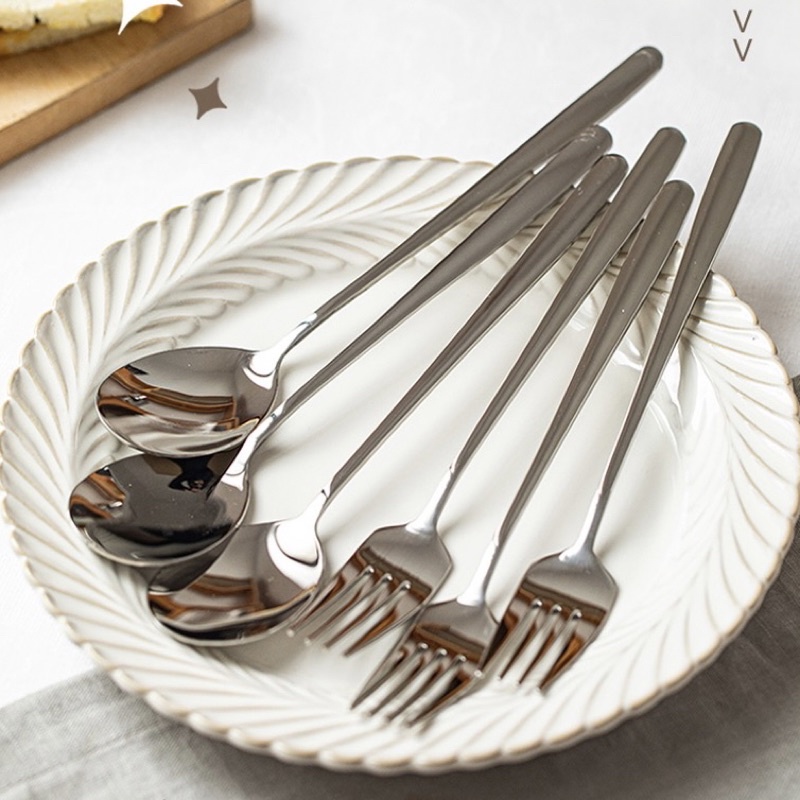 1Set 304 Stainless Steel Spoon and Fork Set Korean Cutlery Dinnerware ...