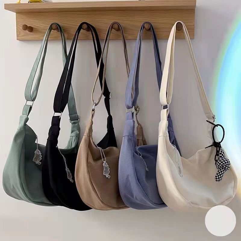 Japanese Chic Art Solid Color Messenger Bag for Women in Autumn and ...