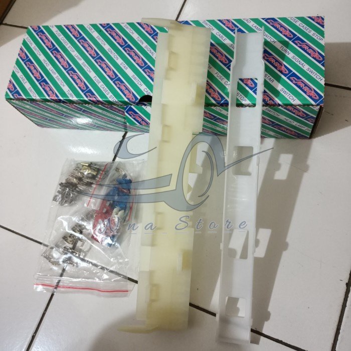 Fuse Box/Isuzu Elf Nhr Nkr66 Nmr Fuse Box | Shopee Singapore