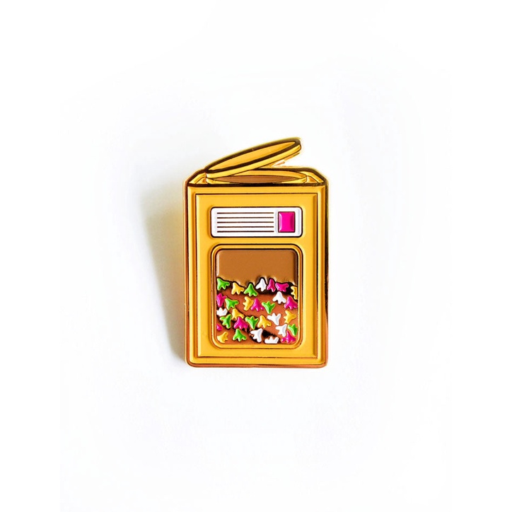 Old Biscuit Tin Pin | Shopee Singapore