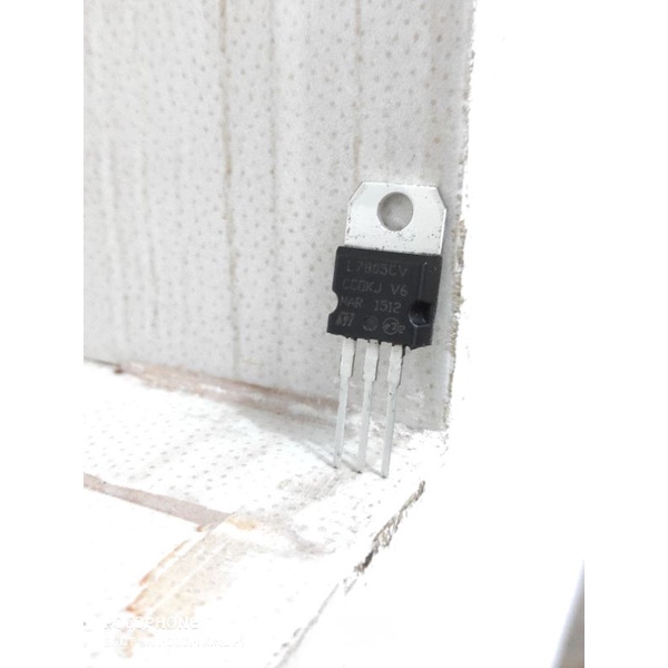 Lm7805 IC Stabilizer IC Step down 5V 1A IC voltage Stabilizer Stabilizer | Shopee Singapore