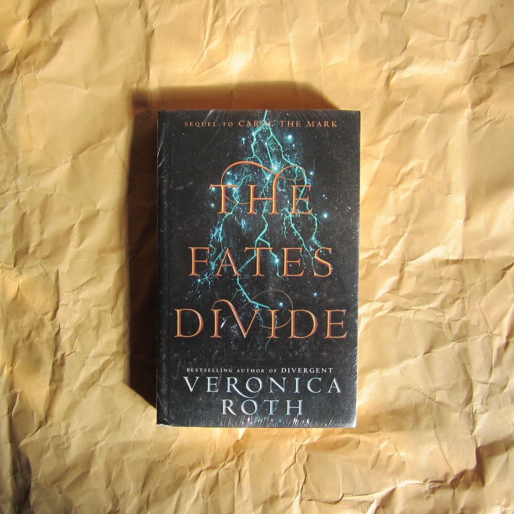 The Fates Divide Book Summary – The Fates Divide by Veronica Roth – NYSNIB