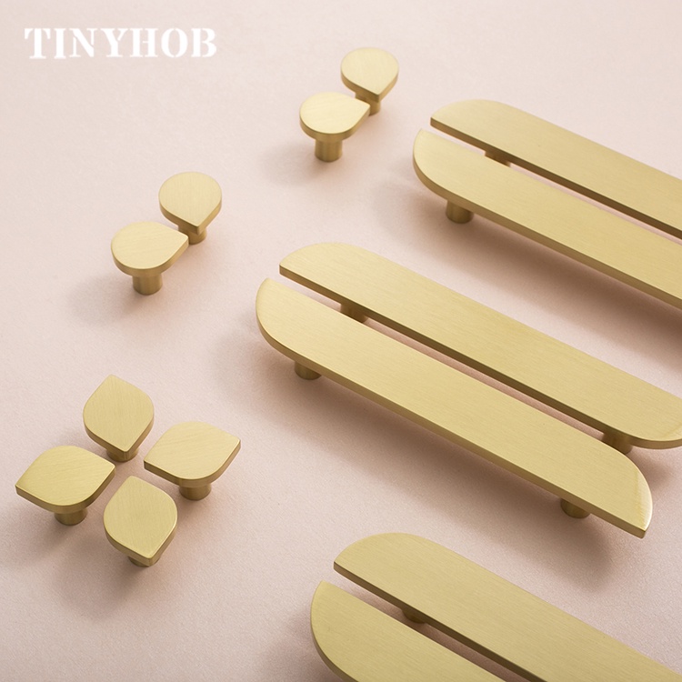 Unique Solid Brass Knobs and Pull Cabinet Knobs Cupboard Handles ...