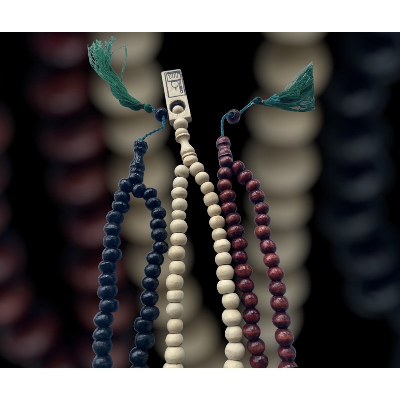 KAYU Stigi Wooden Tasbih Contents 99 Lightweight fits in the pocket ...