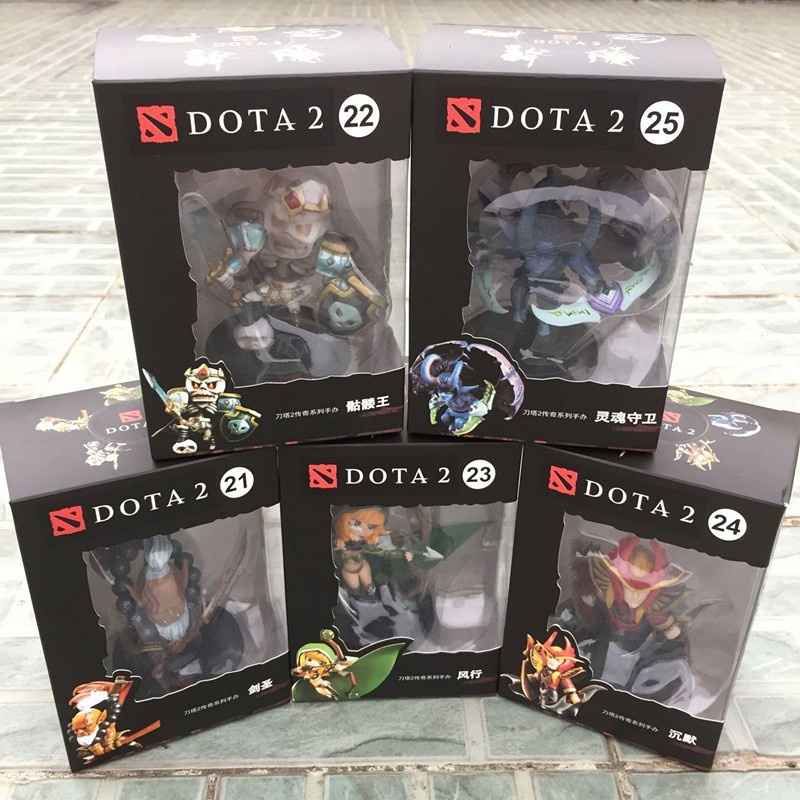 DOTA 2 Game Kunkka Lina Pudge Queen Tidehunter PVC Figure Collection ...