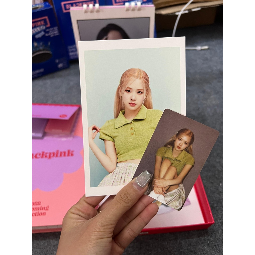 Photocard BLACKPINK Welcoming Collection 2022 - BLACKPINK rounded corner card | Shopee Singapore