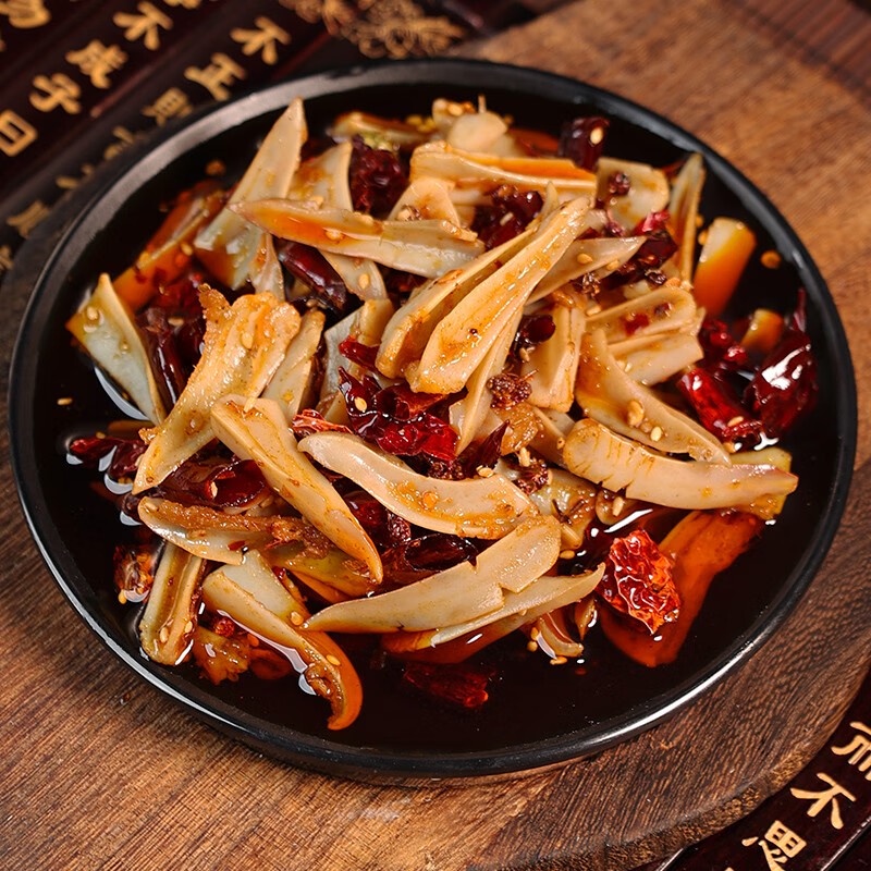 Xiao Sanpo Xiao Sanpo Spicy Triangle Bone100g/Bag of Spicy Snacks ...