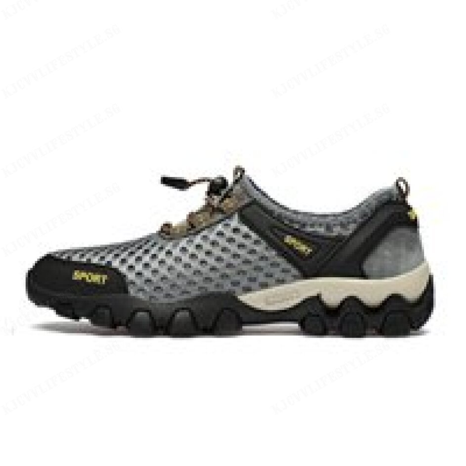 Waterproof breathable outdoor shoes for men 防水休闲透气户外男鞋 | Shopee Singapore