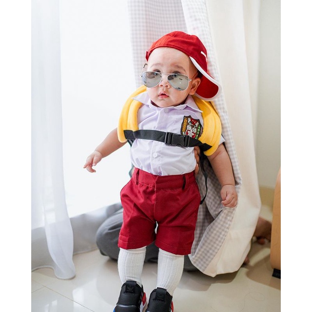 Elementary And High School Uniforms For junior High School And High ...