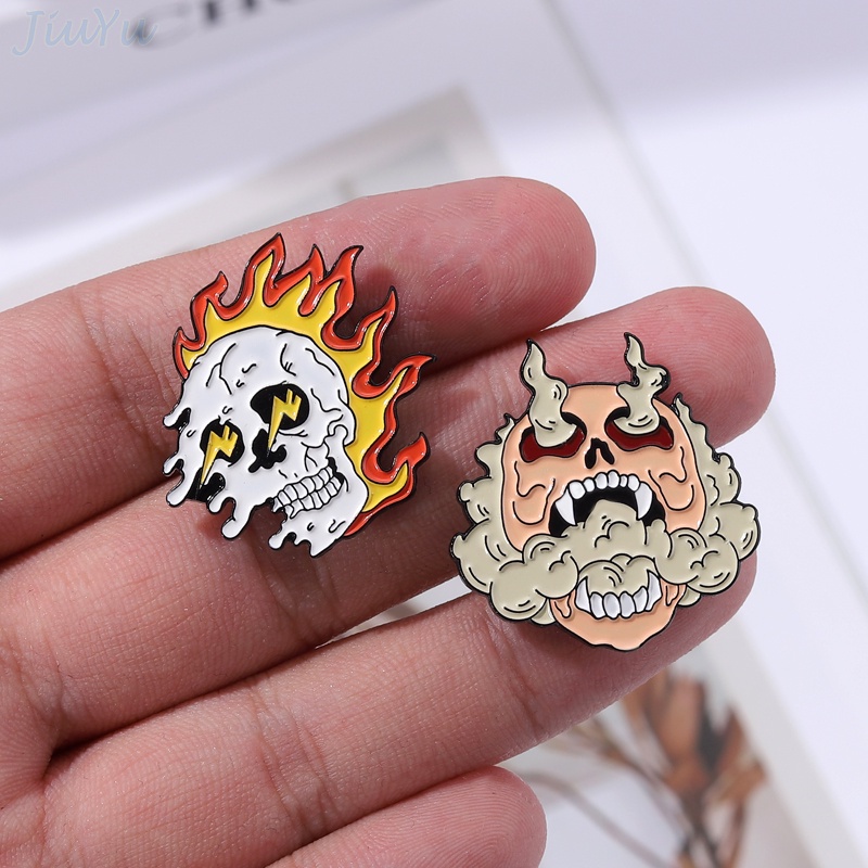 Creative Flame Skull Brooch Pin Skull Enamel Badges Skull Fire Lapel ...