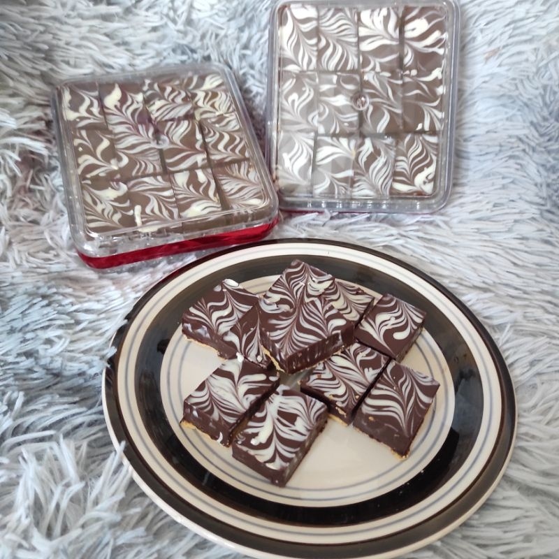 Kuih raya premium Marble Shortbread cookies beryls dark chocolate murah ...