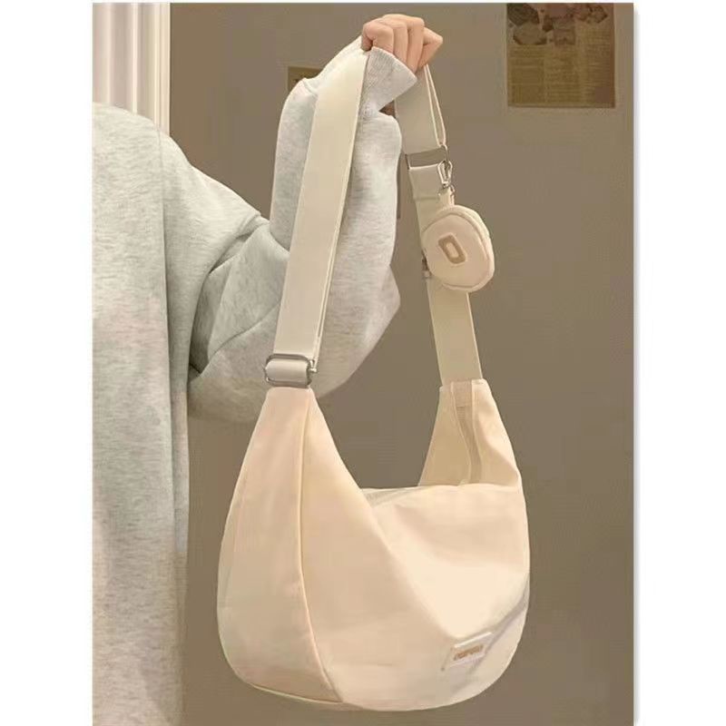 Nylon Waterproof Canvas Bag Fashion Dumpling Bag Student Shoulder ...