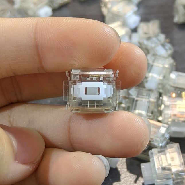 Matias Click (White) - Clicky Tactile Mechanical Keyboard Alps Switch ...